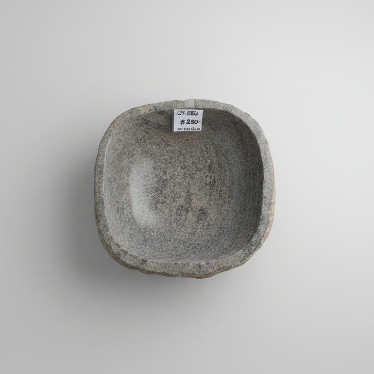Stone Bird Bath129- BB4-World Of Decor