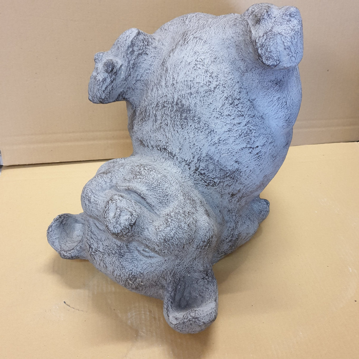 Upside Down Pig-World Of Decor